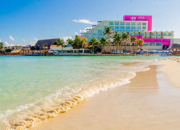 Mia Reef Hotel Isla Mujeres | Best Prices 2024 | Cancuncare